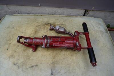 Breakers & Demolition Hammers - American Pneumatic Tool
