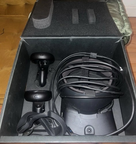 Oculus Rift S VR Headset Black PC & Console with Controllers and Cables ...