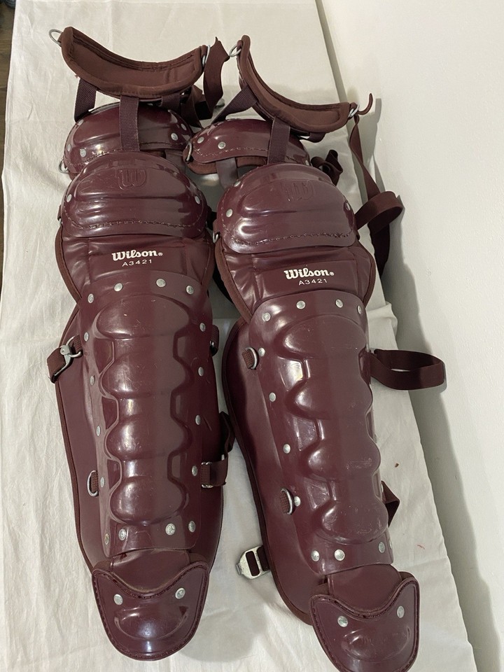 Umpire Equipment Set Wilson Shin Guards, Itech Chest Protector, UA Face ...