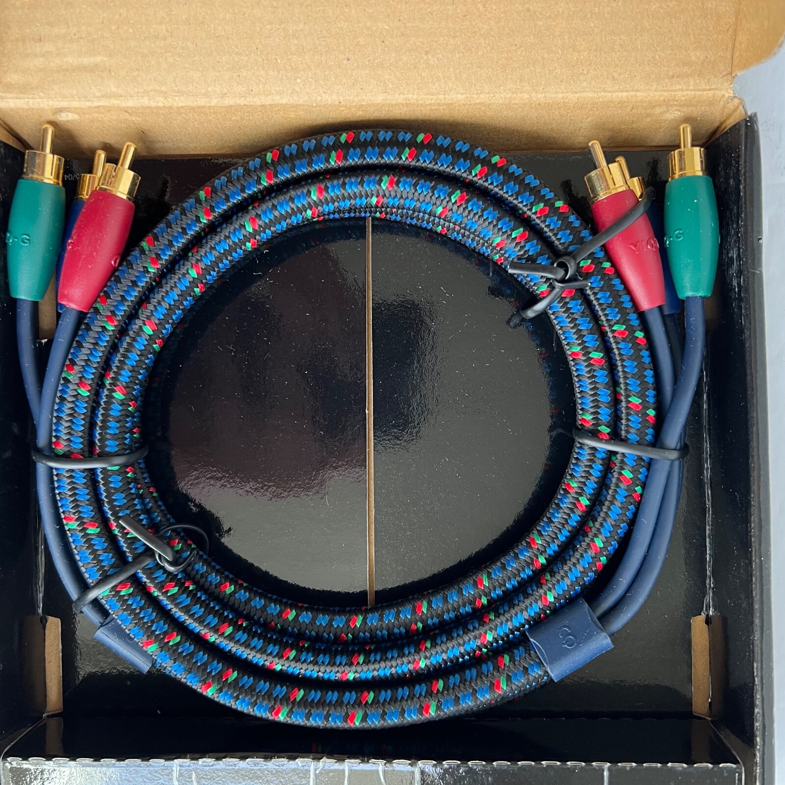 AUDIOQUEST YIQ-G 4.5M 14.8' Component Video Cable | eBay