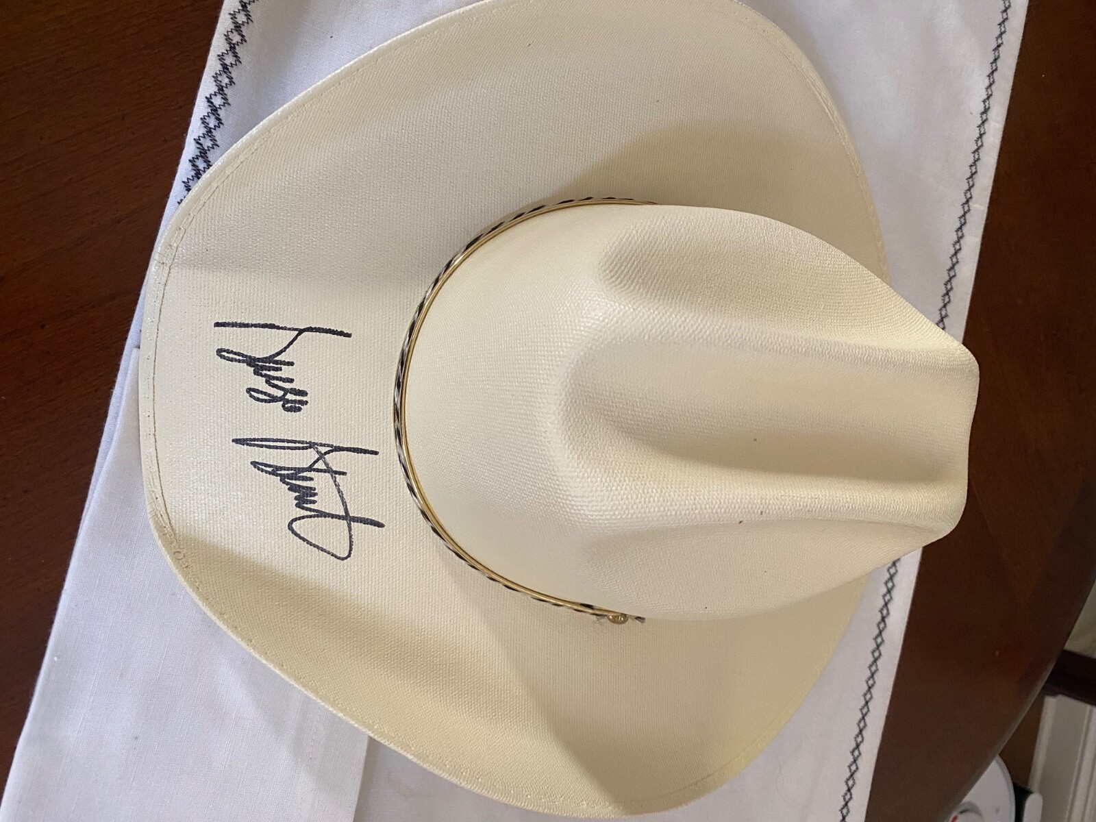 GEORGE STRAIT SIGNED AUTOGRAPH COWBOY HAT - COUNTRY MUSIC LEGEND ...