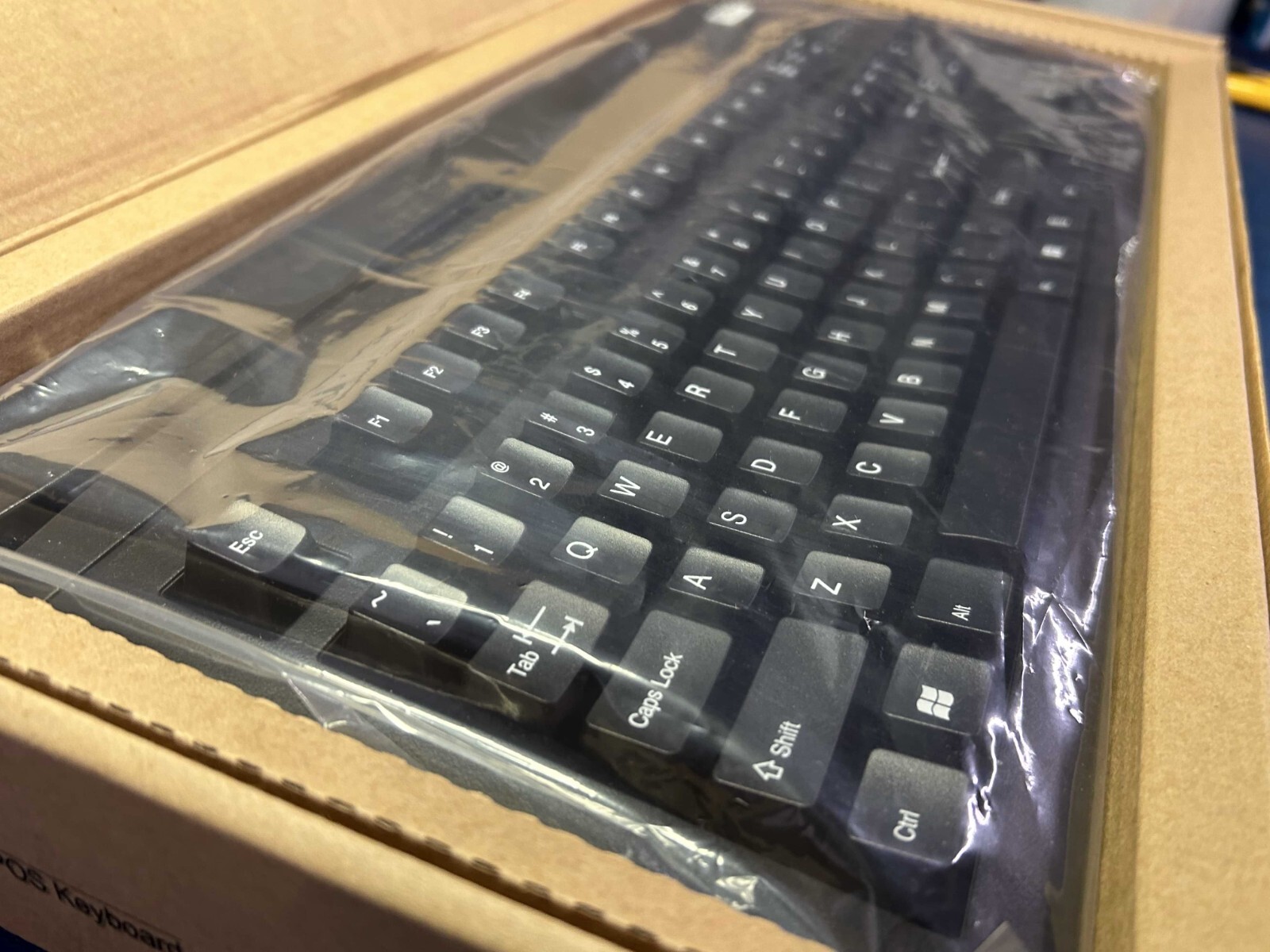 ID Tech VersaKey POS keyboard w/ MagStripe Reader IDKA-234133B | eBay