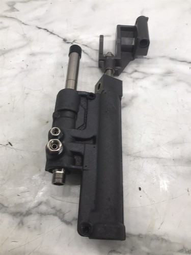 Volvo Penta OMC Cobra Stern Out Drive Outdrive power steering hydraulic ...