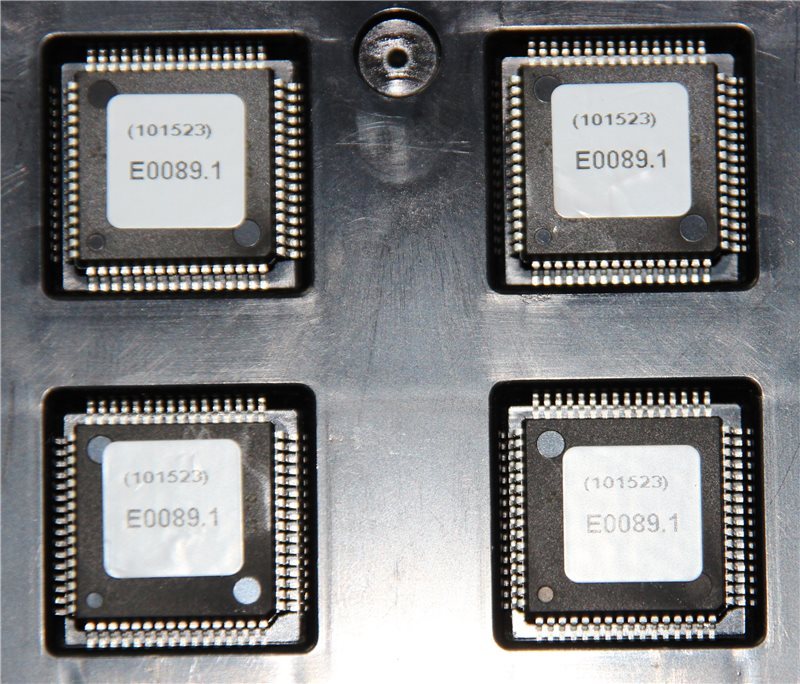 Renesas M38027E8FP Single-Chip 8-Bit CMOS Microcomputer QFP64 | eBay