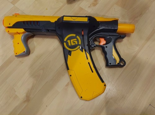 NERF - 1G Dart Tag - Quick 16 Blaster - YELLOW - Gun Great Working ...