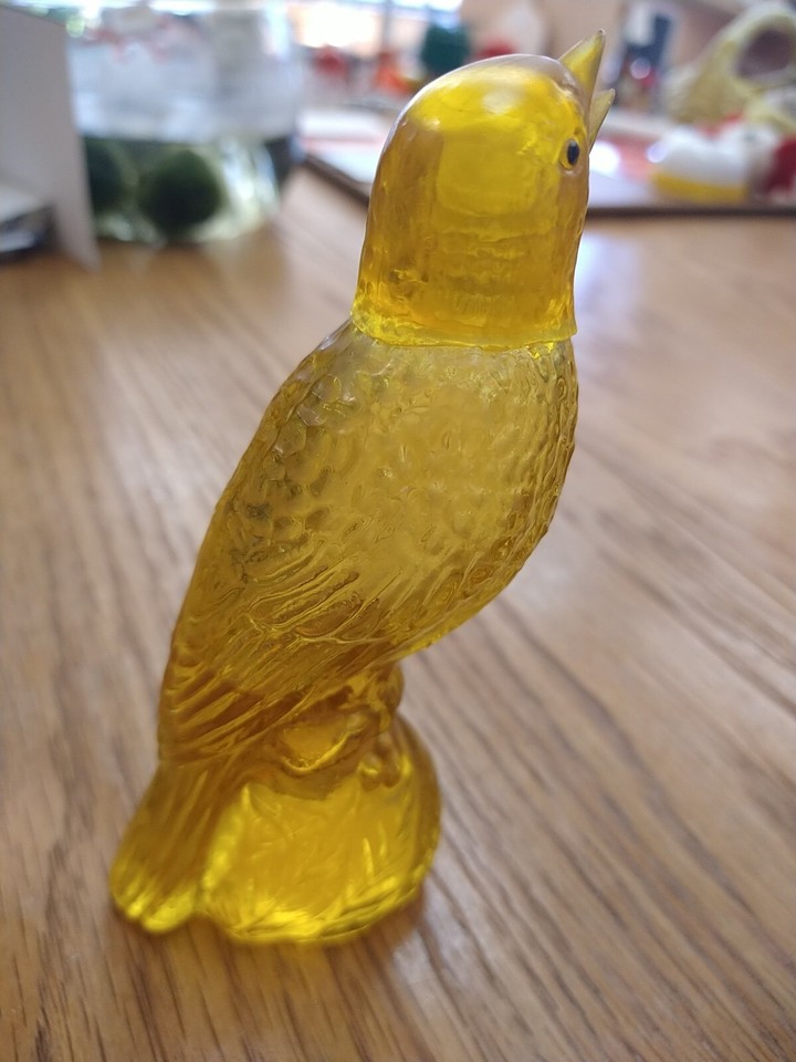 Vintage 1970s Avon Golden Notes Canary (32) Yellow Glass Antique ...