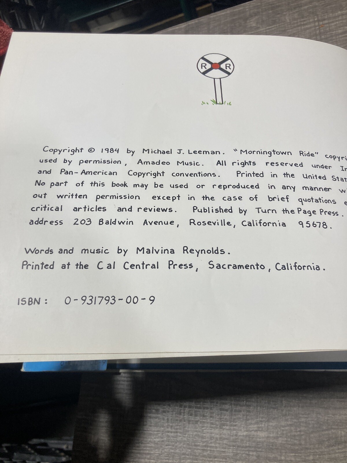 Morningtown Ride by Malvina Reynolds 1984 Illustrated By Michael Leeman ...