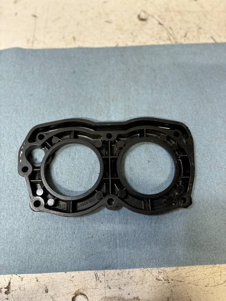 Mercury 20HP cylinder block cover 1028-8282-C1 | eBay