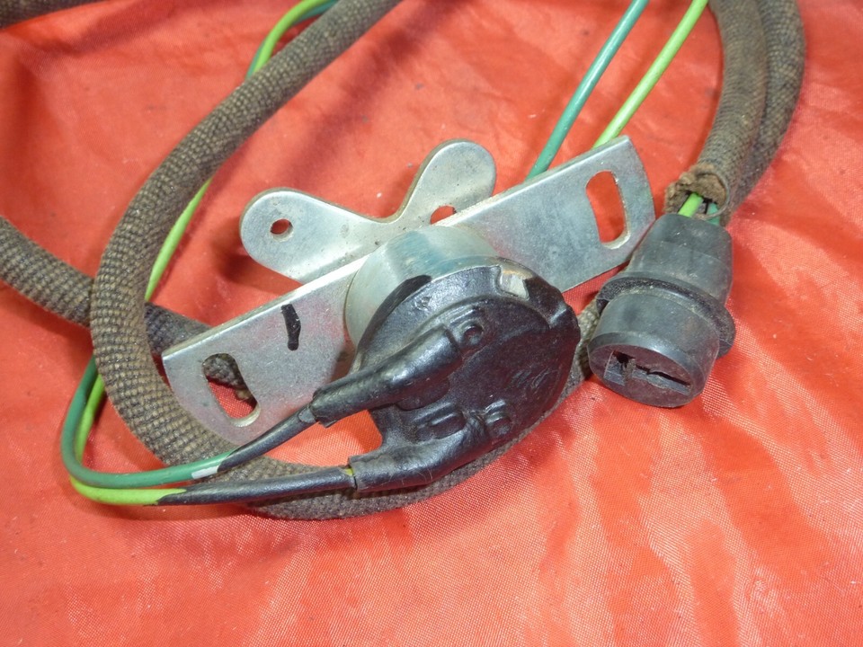 NOS 65 66 67 68 MUNCIE BACK UP LIGHT SWITCH 4 SPEED CHEVY CHEVELLE ...