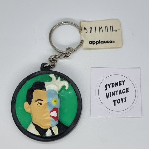Batman Animated Series Applause Two Face Round Keyring Keychain DC ...