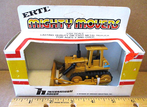 International Hough TDF20E Crawler Tractor Dozer 1/64 Toy Ertl 1851 Mighty Mover | eBay