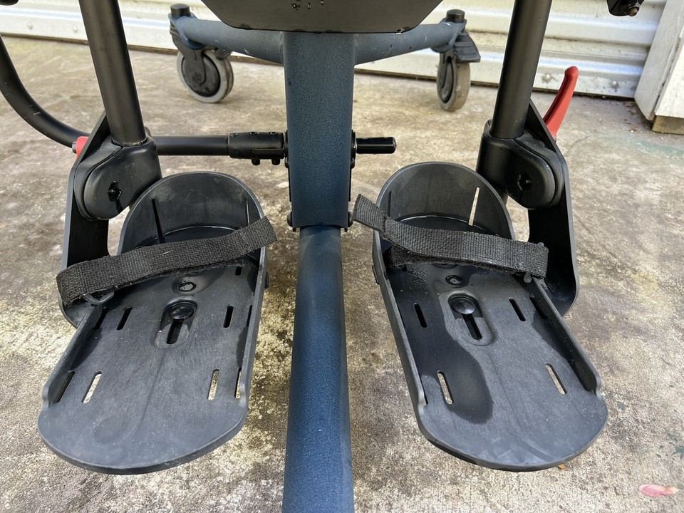 ‘15 Easystand Bantam MEDIUM Supine Standing Frame Stander Easy Stand 4 ...