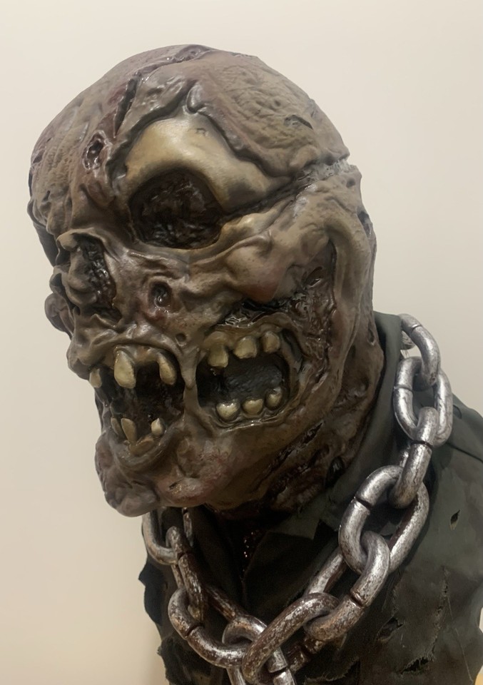 Jason Voorhees Life Size Bust Friday The 13th Halloween Myers Mask ...