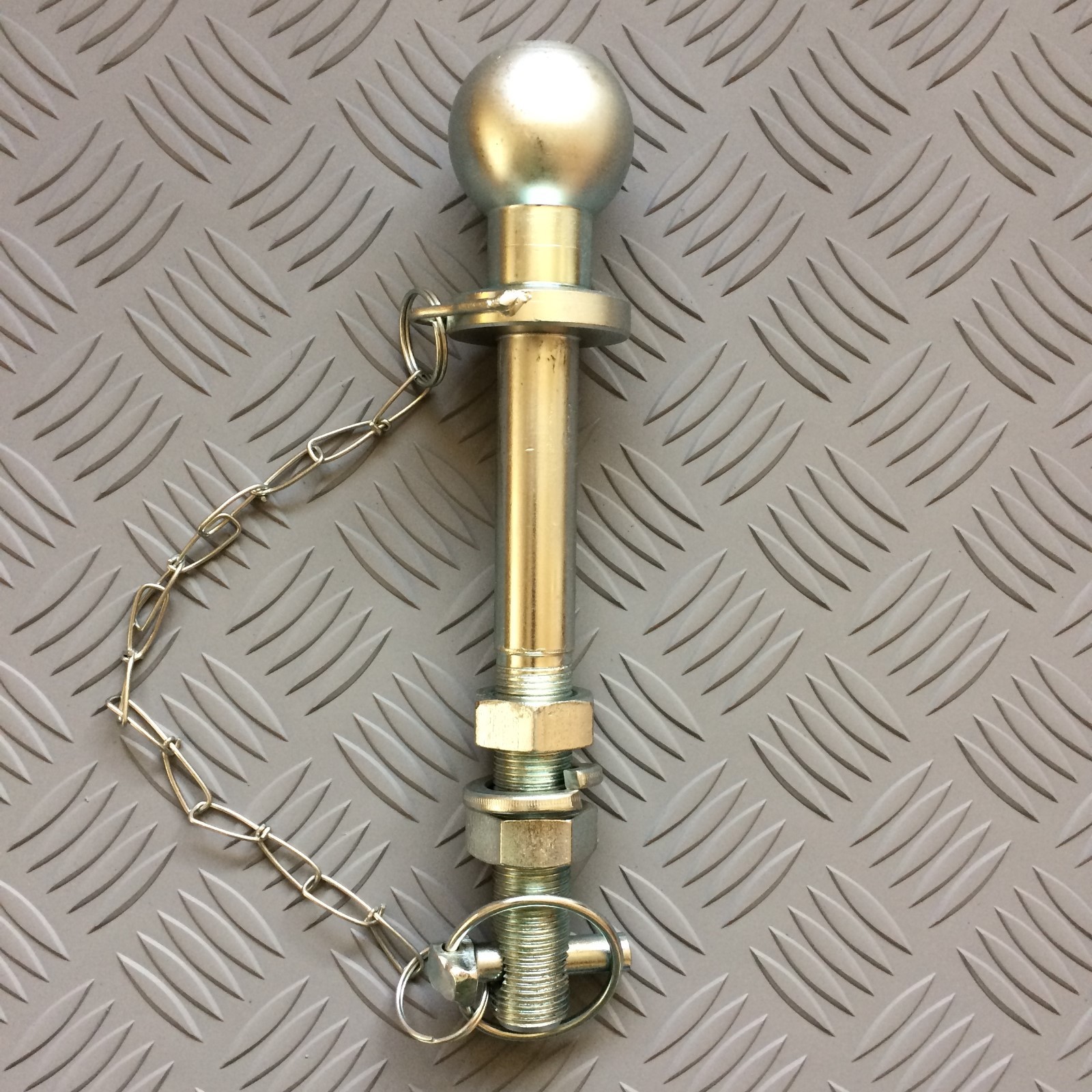 Tractor Tow Ball Pin, 7/8" (22mm) Diameter Pin. 1250kg Rated Towing ...