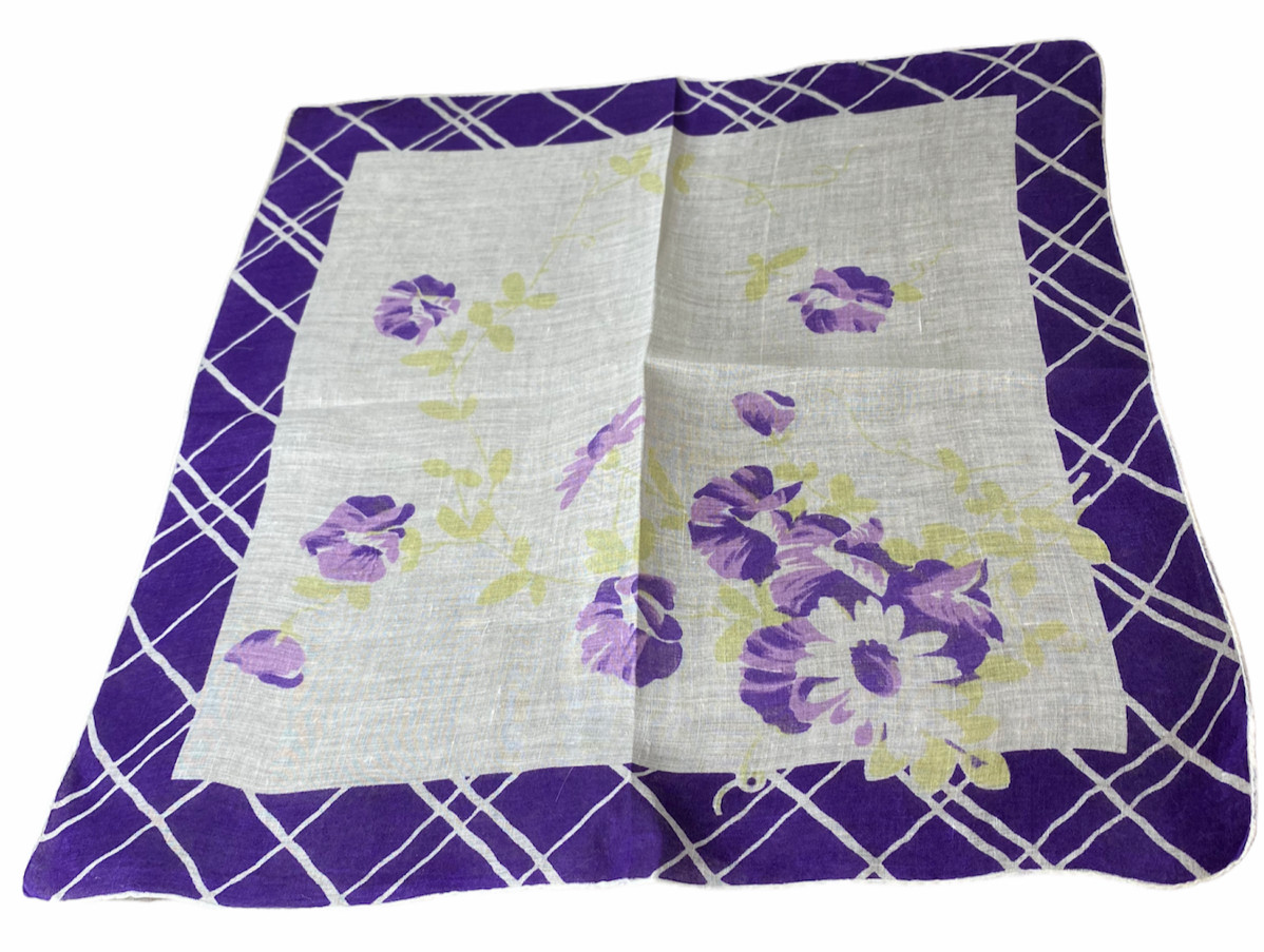 Vintage Designer Handkerchief 14.5" Square Purple and… - Gem