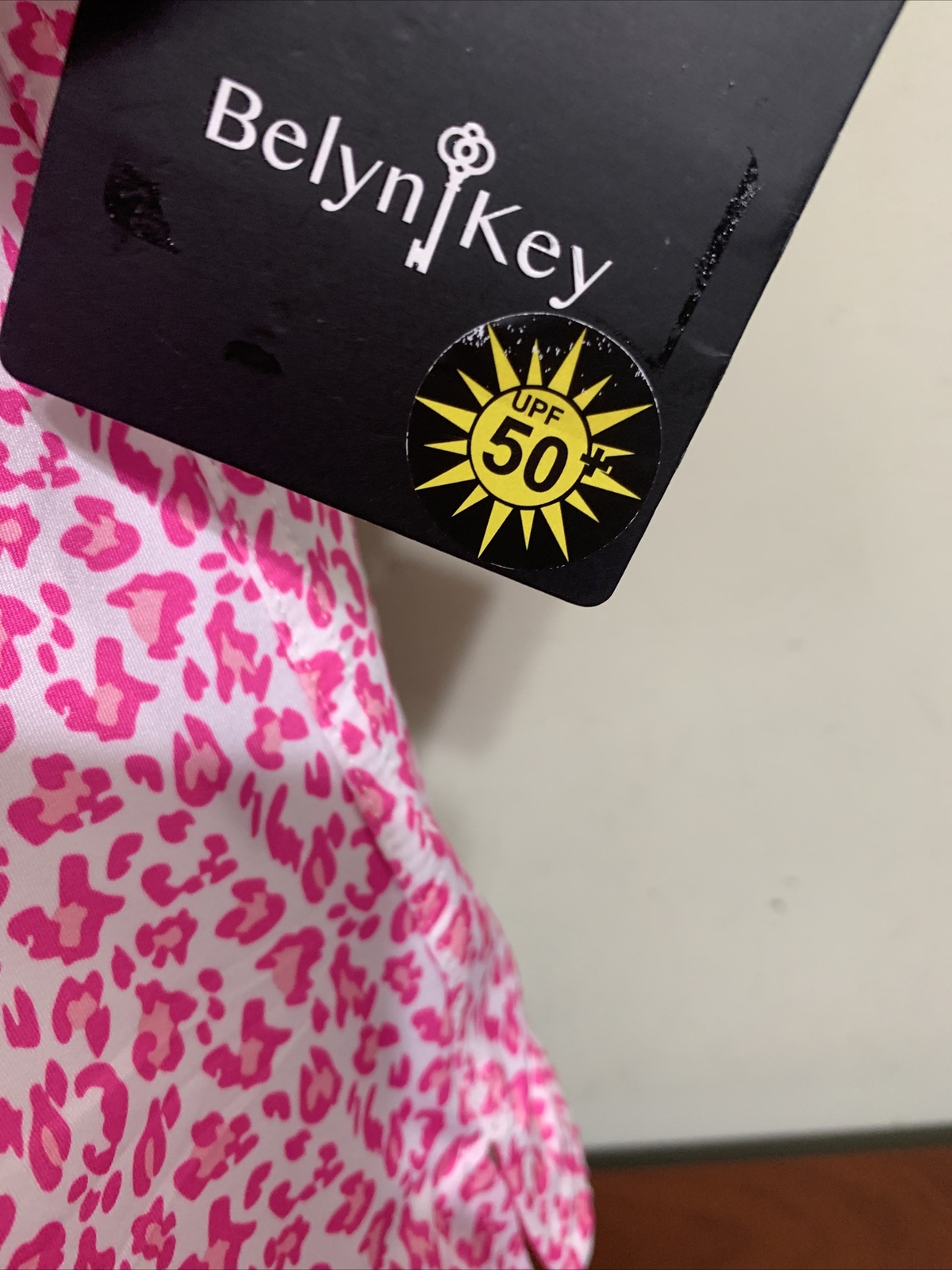 Belyn Key Panther Reversible sleeveless 1/4 Zip Ladies XXS medium Pink ...