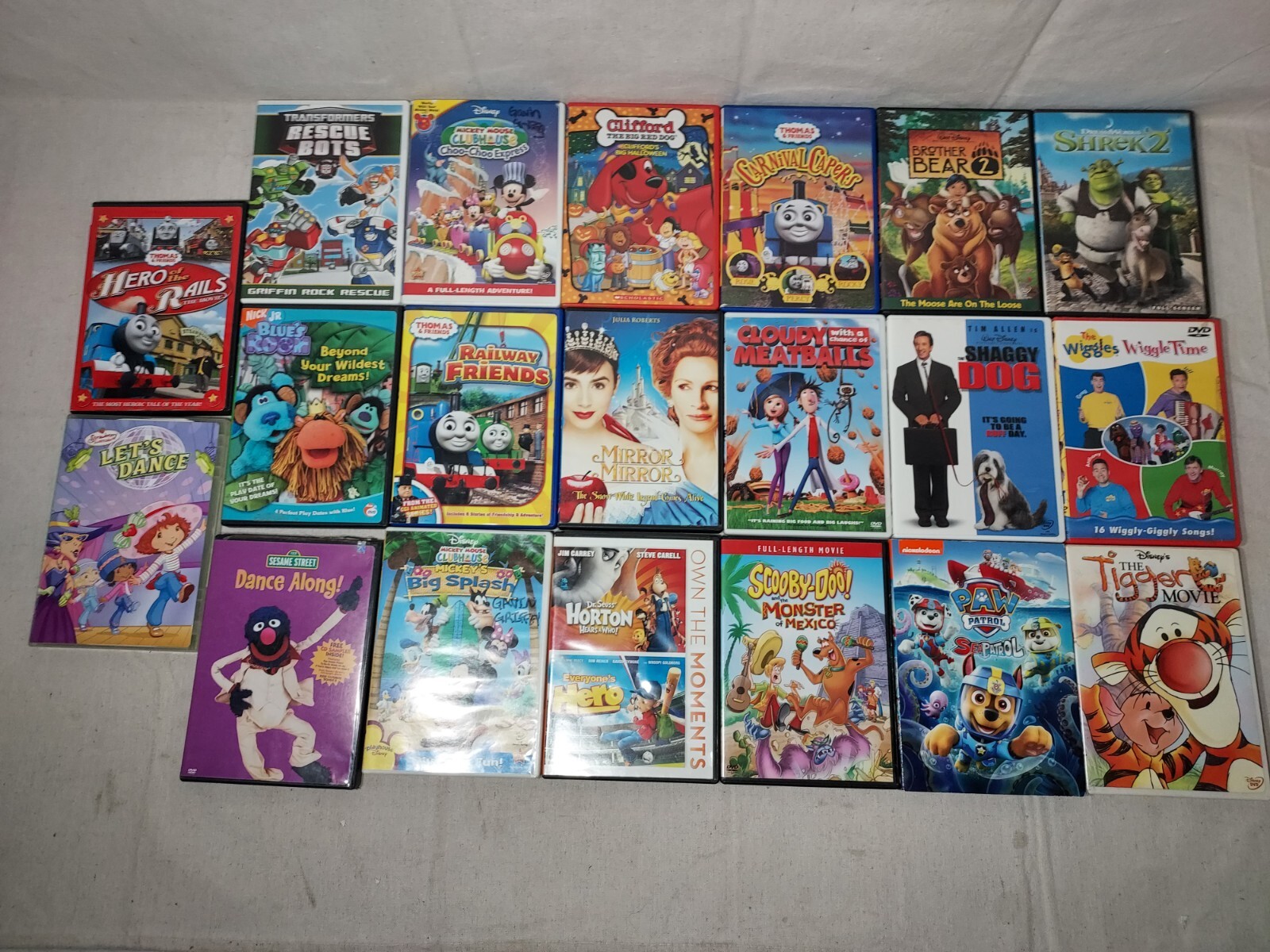 Lot of (20) Disney Pixar DreamWorks DVD Movie Animated Cartoon Kids #2 ...