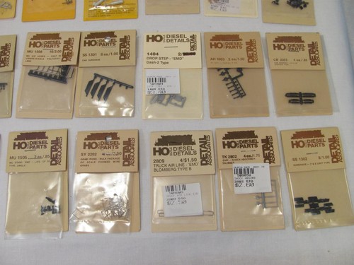 HO SCALE LOT OF 40 DIESEL LOCOMOTIVE PARTS DETAILS WEST DETAIL ...