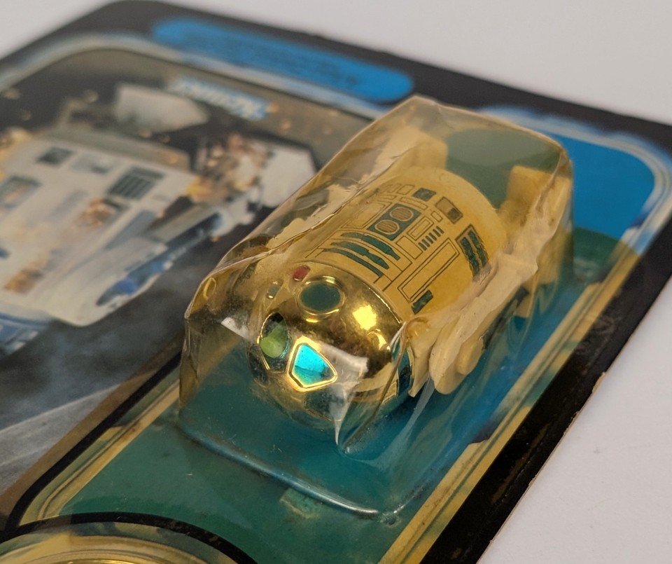 1984 Kenner Star Wars R2-D2 w/ Pop Up Saber POTF Last 17 Carded | eBay