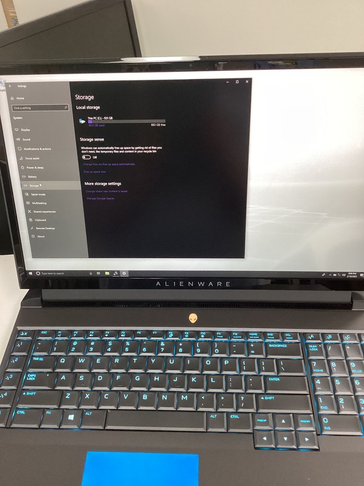 Dell Alienware Area 51M 17.3" 144Hz Laptop Intel i7-9700 8GB 1TB SSD ...