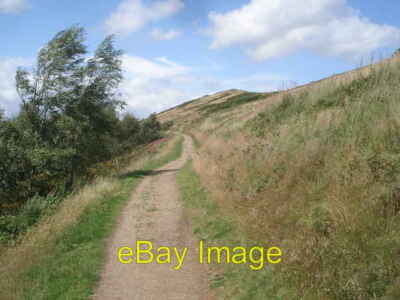 Photo 6x4 High-level path on Pinnacle Hill Brand Green/SO7641 Looking ...