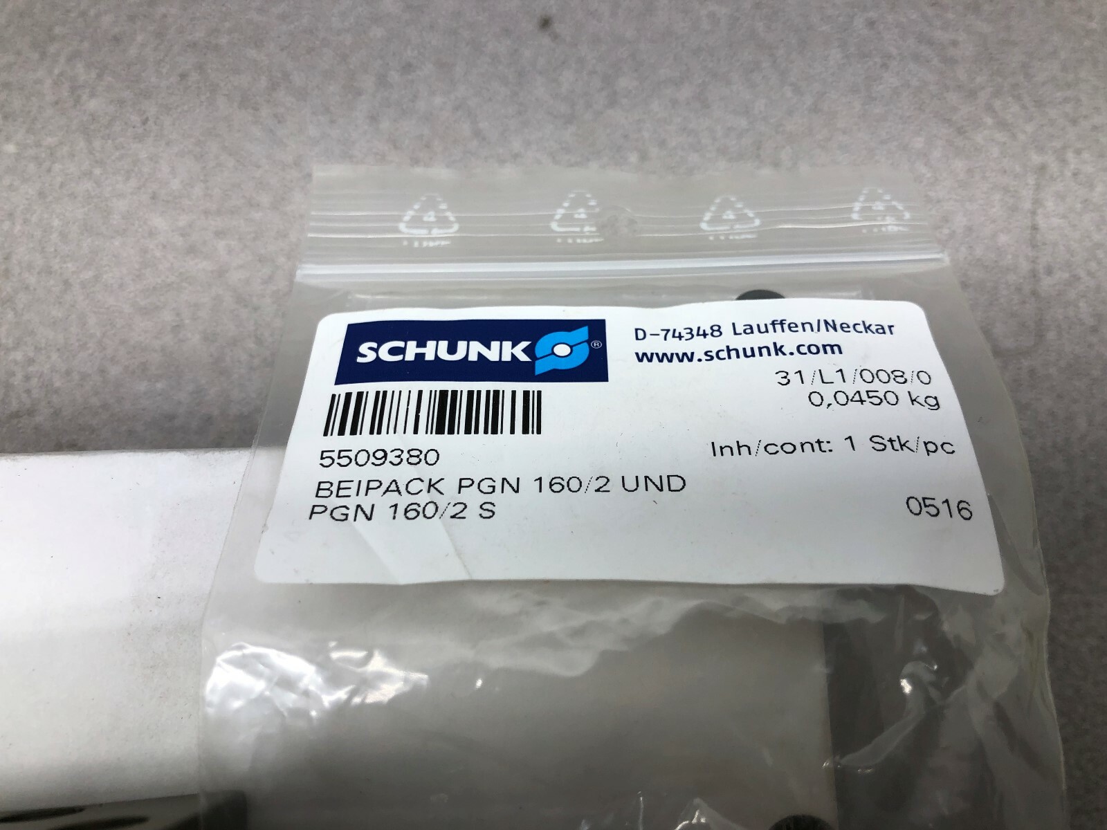 NEW IN BOX SCHUNK 2 FINGER PNEUMATIC CLAMP PGN 160/2 AS / 0370454 | eBay