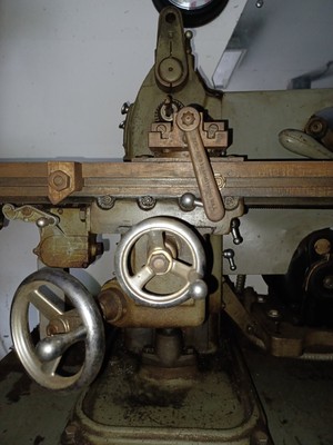 Milling - Atlas Milling Machine