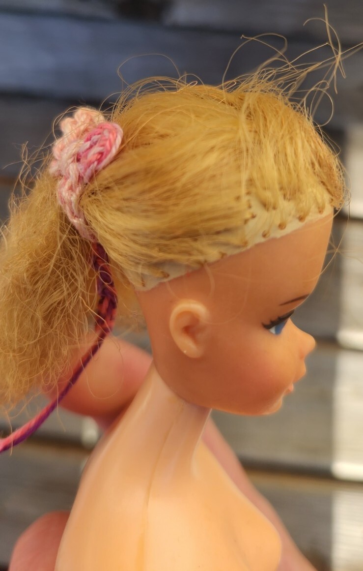 Vtg barbie 1966 taiwan Blonde Twist N' Turn Plus Crocheted dress gown ...