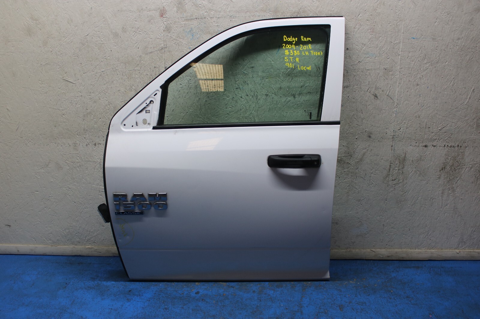 2009 2018 DODGE RAM LEFT SIDE FRONT DOOR | eBay