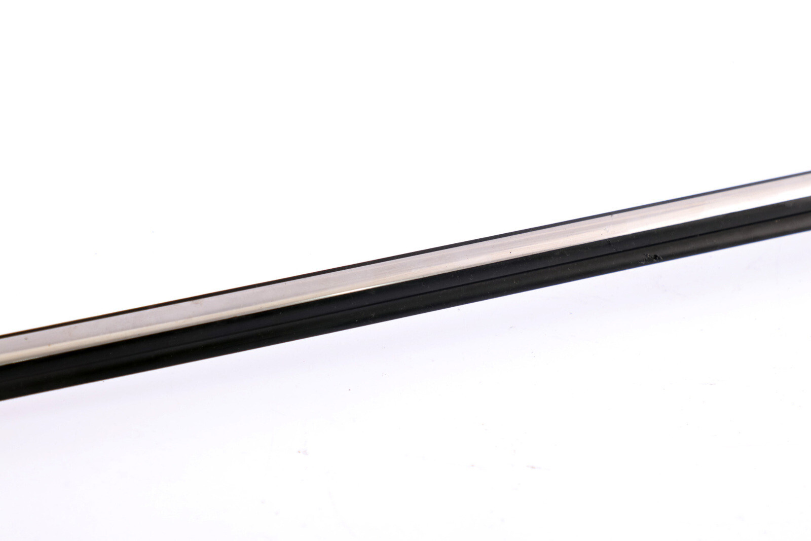 BMW Mini Cooper One R50 R52 R53 Outer Weatherstrip Front Door Right O/S ...
