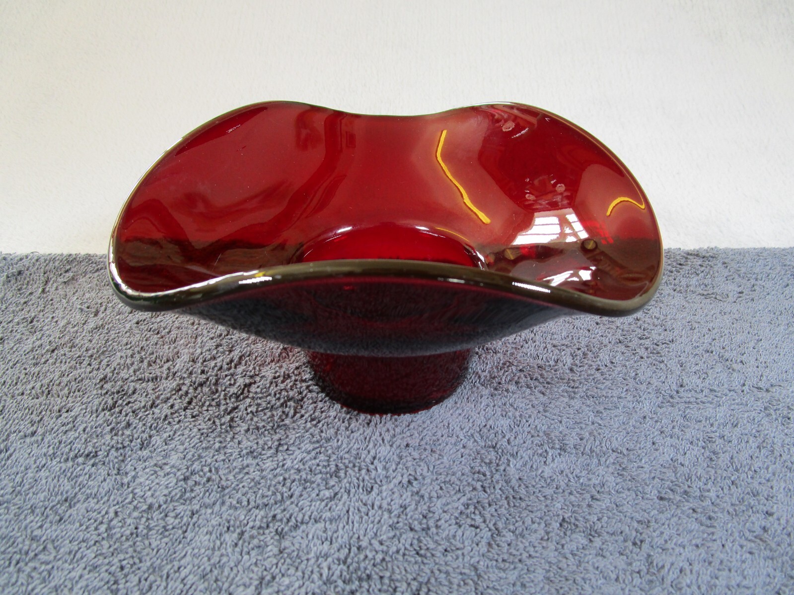 Lovely Quality Vintage Sowerby Ruby Red Glass Posy Vase Rose Bowl | eBay