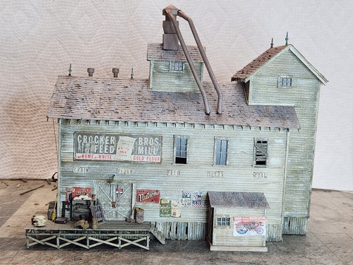 Fine Scale Miniatures Feed Mill 3 Buildings Built, Weathered, and ...