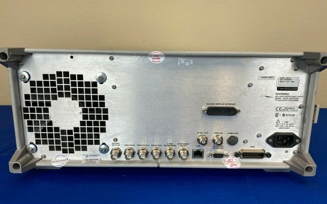 Keysight E8247C PSG CW Signal Generator 250khz to 20 GHz (agilent) for ...