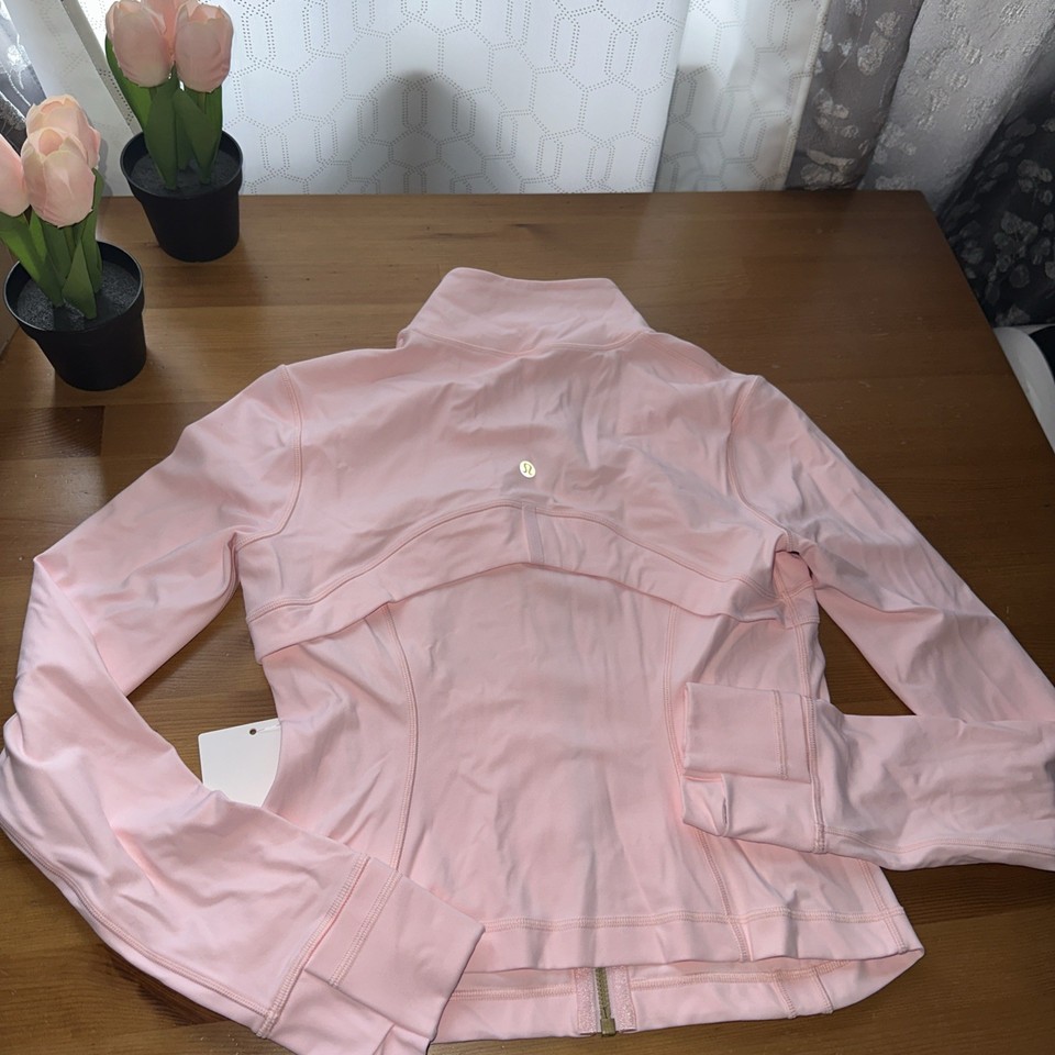 Lululemon Define Cropped Jacket Nulu Size 10 Color Blush Quartz/Gold ...