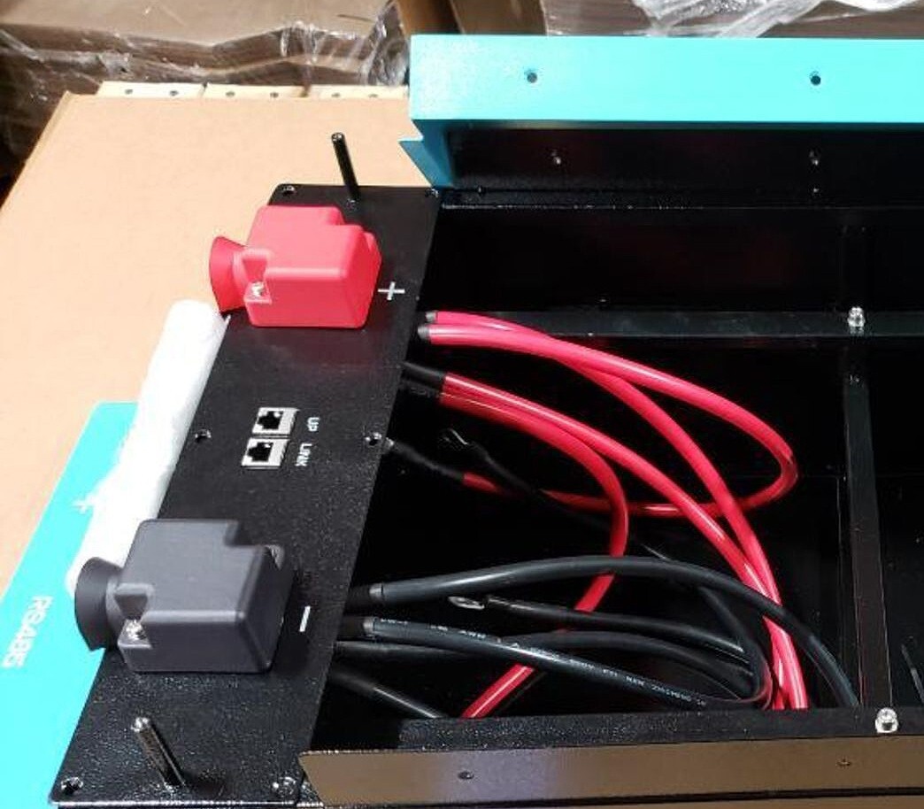 Renogy RBB400-G1-US 12v 400Ah Smart Lithium Iron Phosphate Battery Box ...