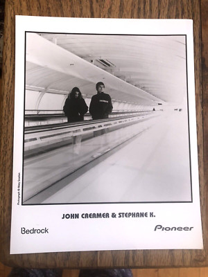 John Creamer & Stephanie K. Very Rare 8x10 Press Photo - Pioneer | eBay
