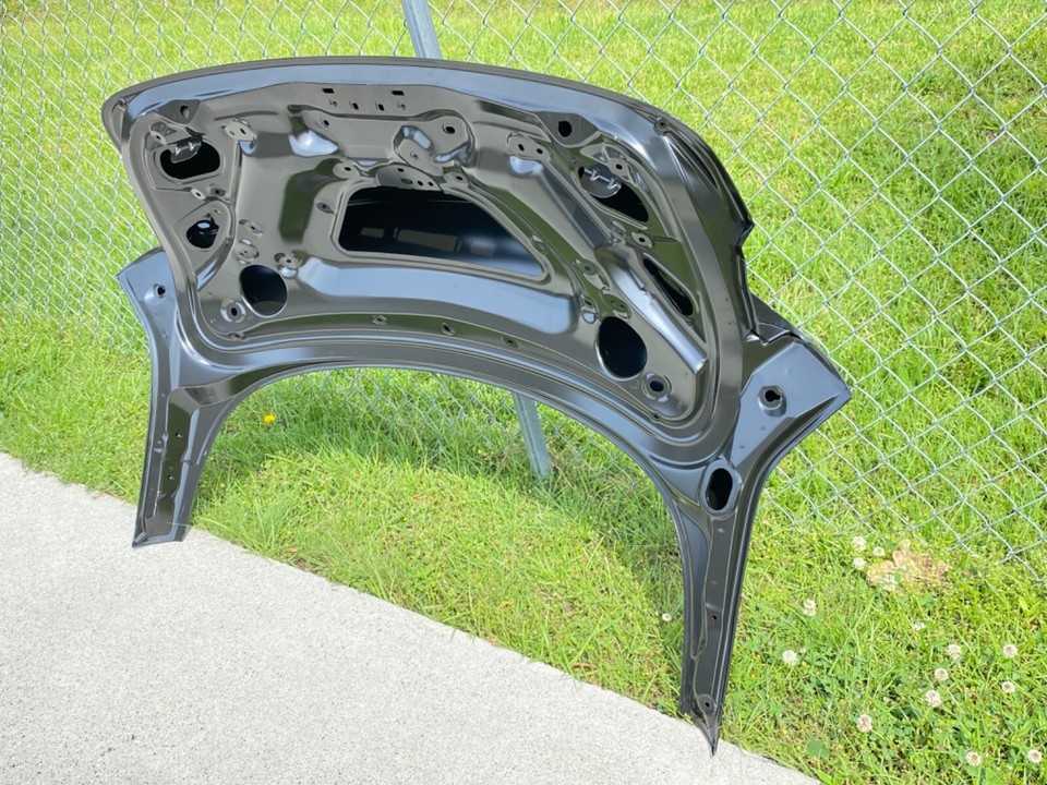 2021 - 2023 Tesla Model 3 Rear Trunk lid power Tail gate Lift gate “ NO ...