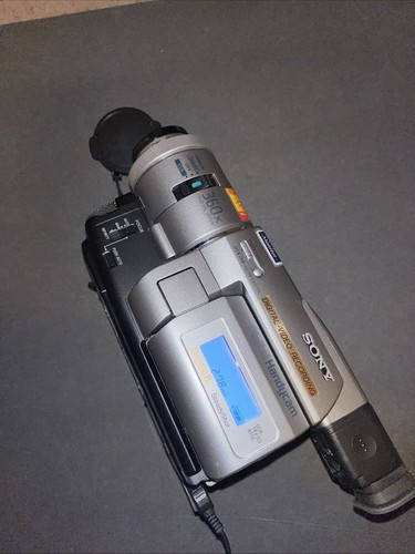 Sony DCR-TRV103 Digital8 Hi8 8mm Video8 Camcorder VCR Player Video Transfer | eBay