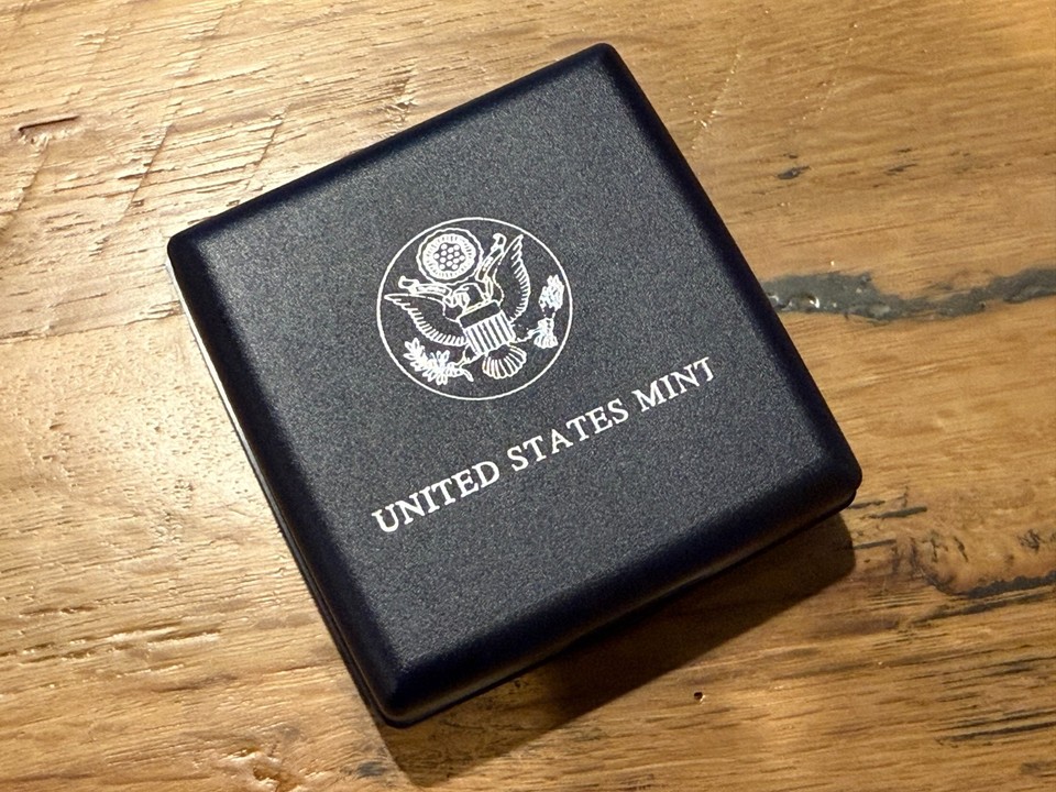 1999 Susan B Anthony Proof Dollar Coin - OGP Mint Box w/COA | eBay