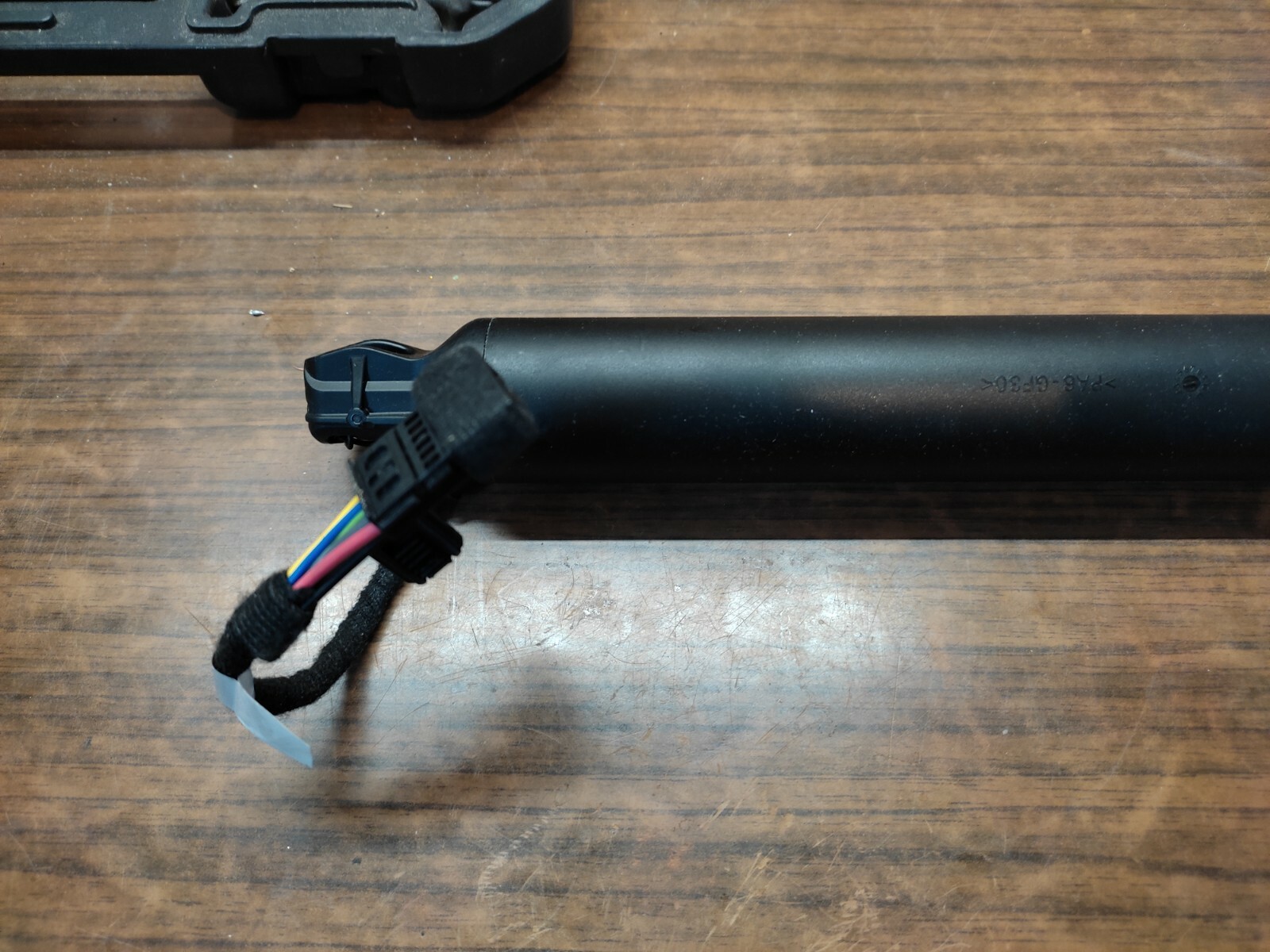 BMW USED OEM X5, X7, RR Cullinan Spindle drive tailgate bottom ...