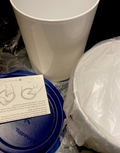 NEW USA VTG TUPPERWARE Canisters Set #2422B, #2709A NOS COLLECTIBLE | eBay