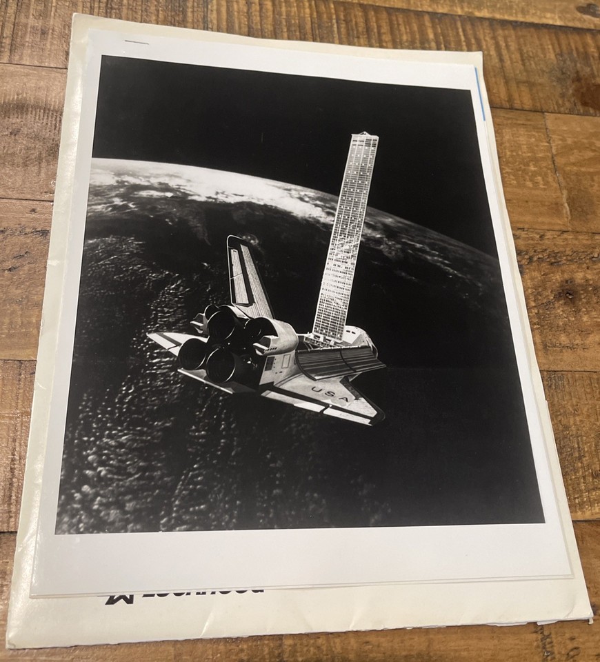 STS-41D NASA Lockheed Press Kit June 1984 | eBay