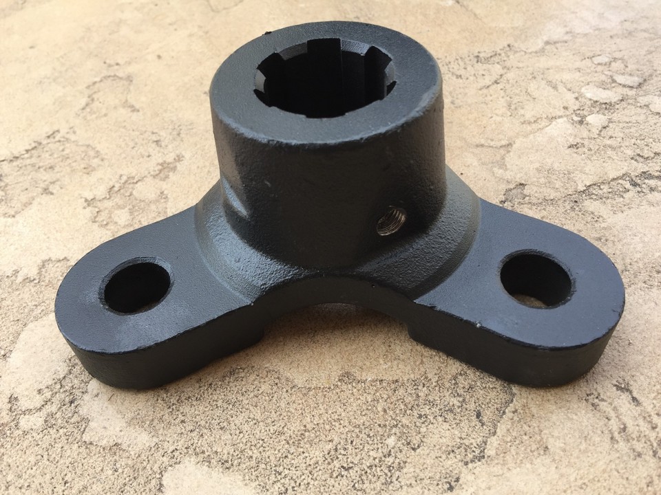 Bush Hog 50070524 Outer yoke w/ 1 3/8"-6 Spline for Flex Coupler shaft ...