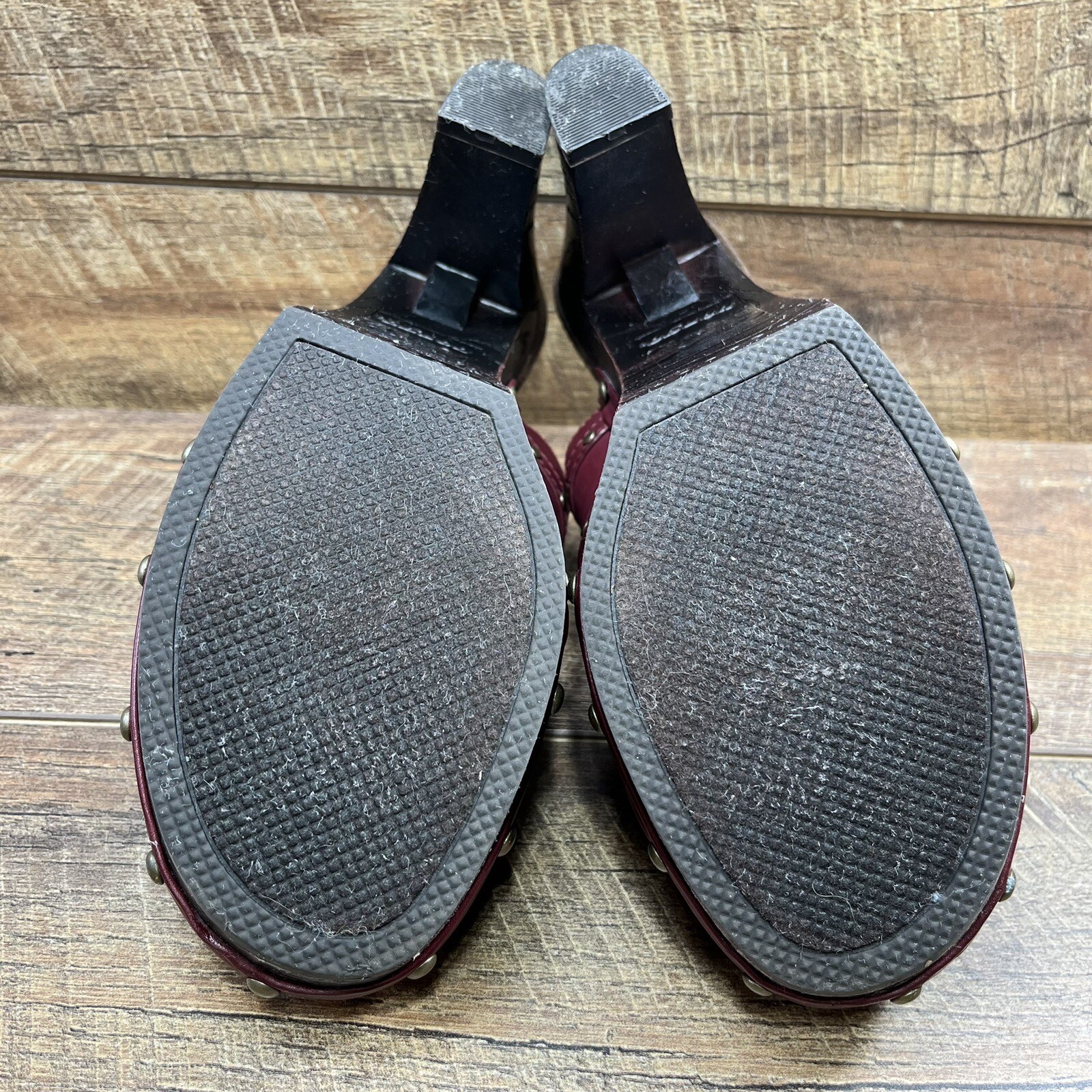 BONGO Y2K BURGUNDY STUDDED CLOGS PLATFORM HEELS WOME… - Gem