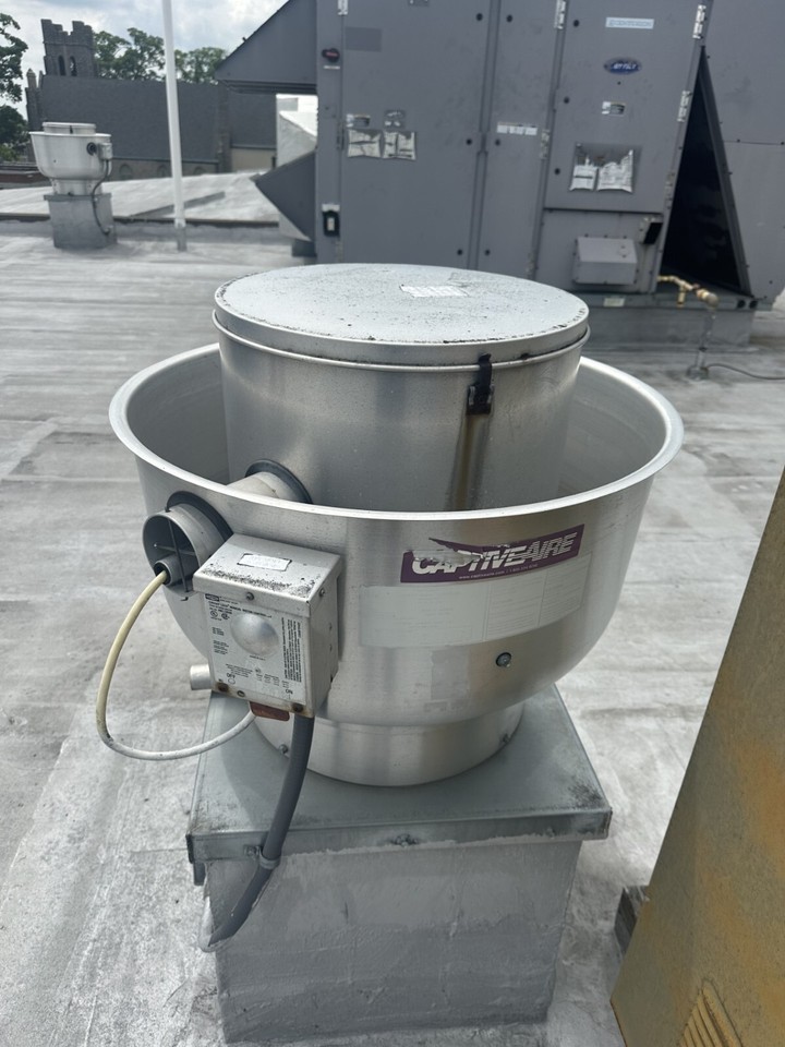 CAPTIVE AIR 18' 3" COMMER COOKING HOOD W/ ANSUL, CONTROL PANELS ...