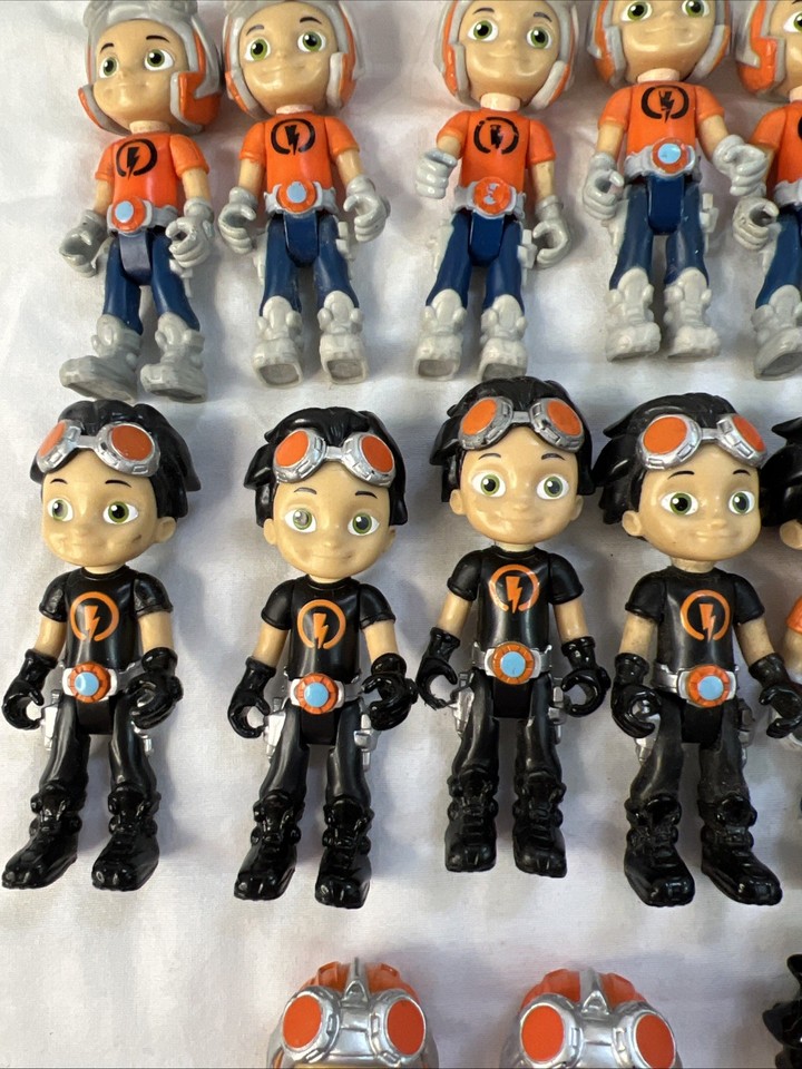 Rusty Rivets Action Figure Lot Of 23 Reseller Collector Nickelodeon ...
