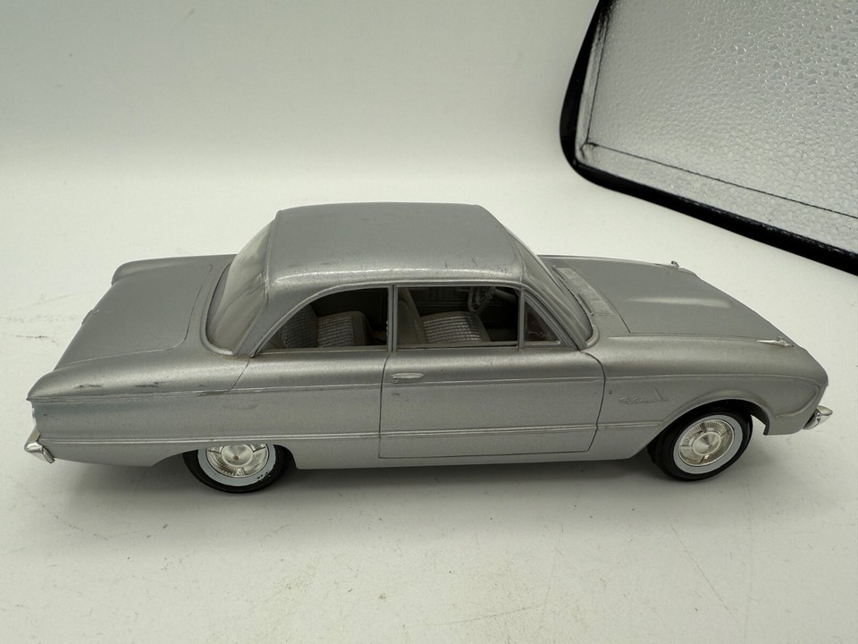 VINTAGE AMT 1961 SILVER FORD FALCON DEALER PROMO CAR | eBay