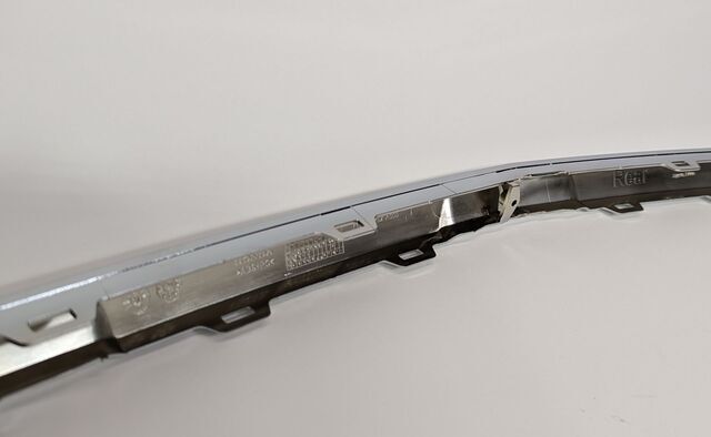 OEM 2017-2019 Acura MDX Rear Bumper Chrome Trim Insert 71503TZ5A00 for ...