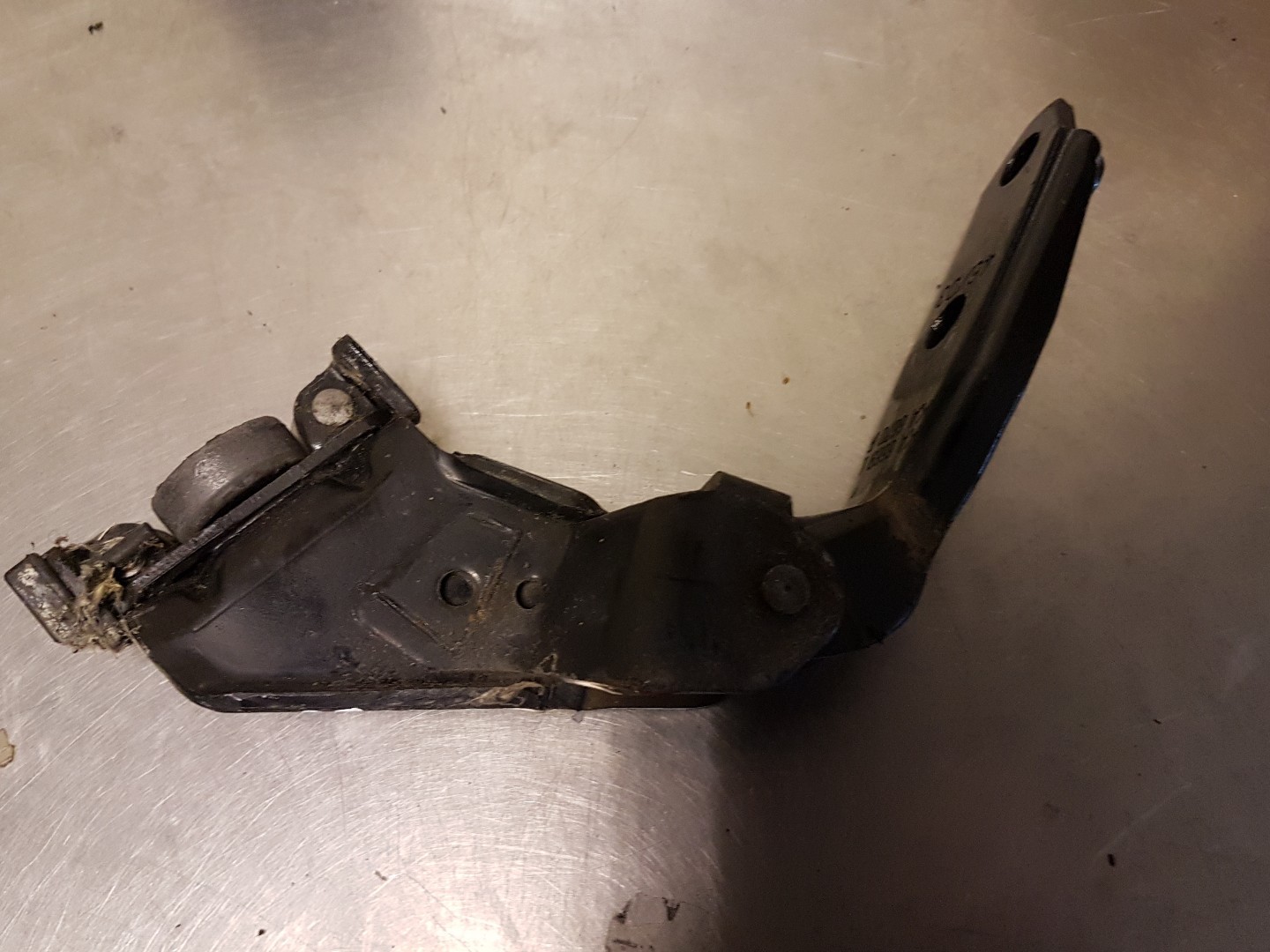 2004 -2010 VW CADDY III PASSANGER SIDE SLIDING DOOR MIDDLE HINGE ...