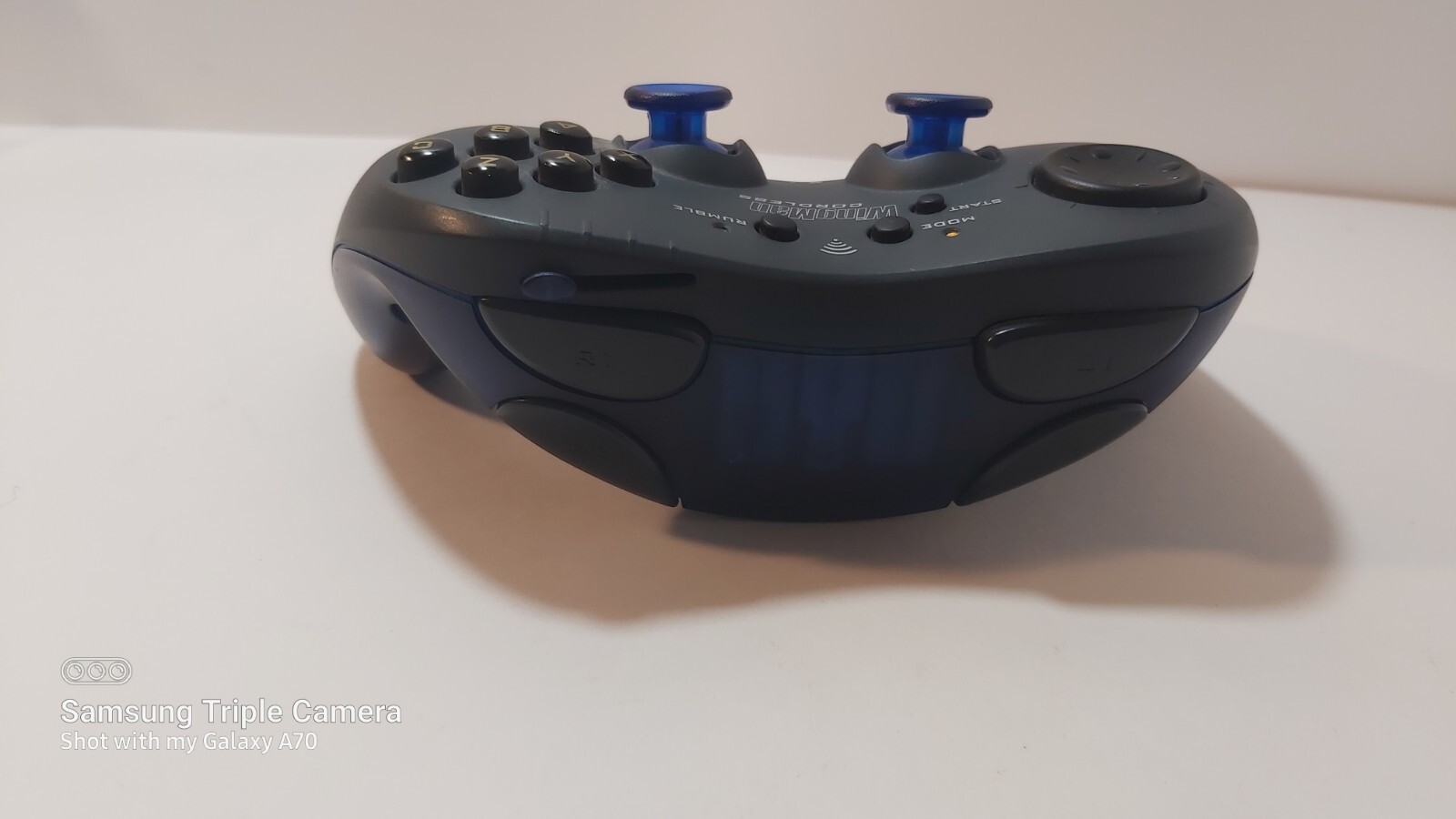 LOGITECH WINGMAN CORDLESS RUMBLEPAD WIRELESS PC CONTROLLER . M/N G-RA4A ...